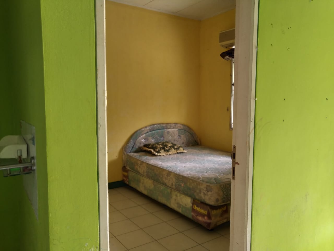 Disewakan Rumah Siap Huni Di Victoria Sentul City – POSISI HOOK – Rumah ...